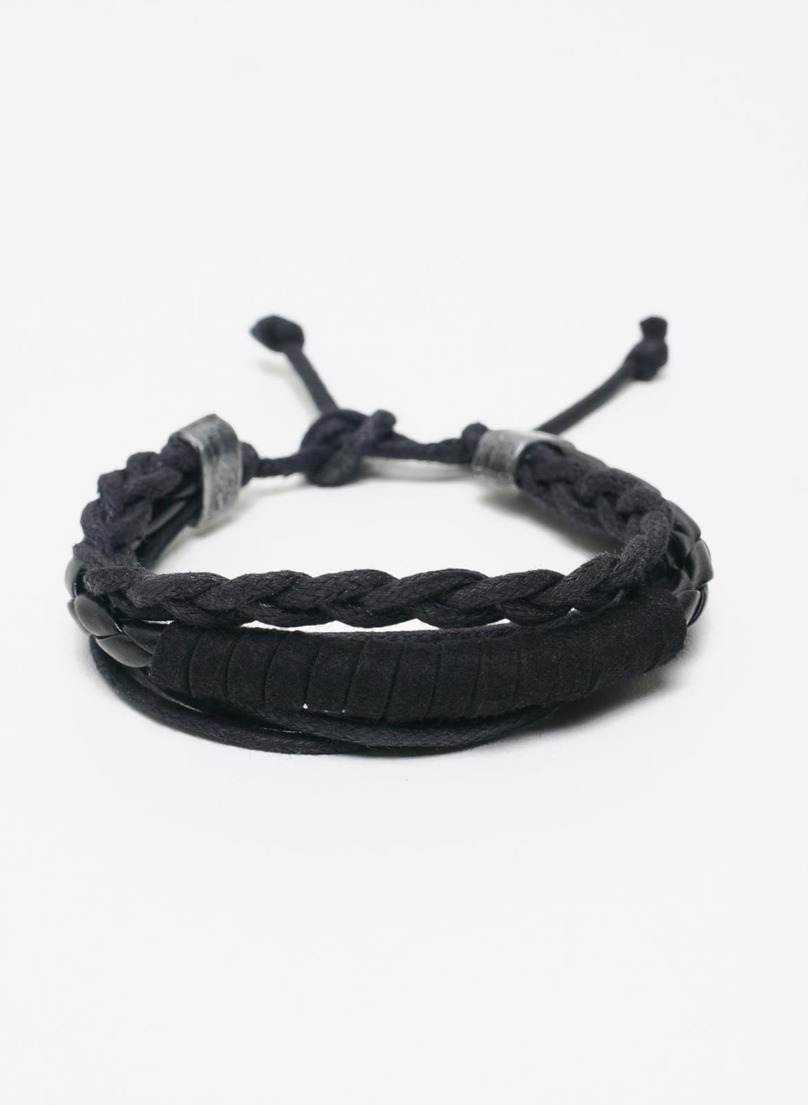 PULSEIRA PRETA COM DETALHES TRANCADOS - PRETO - youcom: vem cá conferir ...