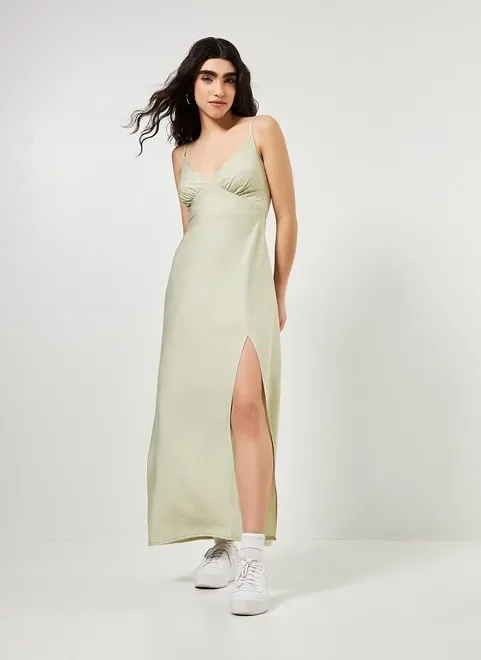 vestido verde seco com fenda - verde seco